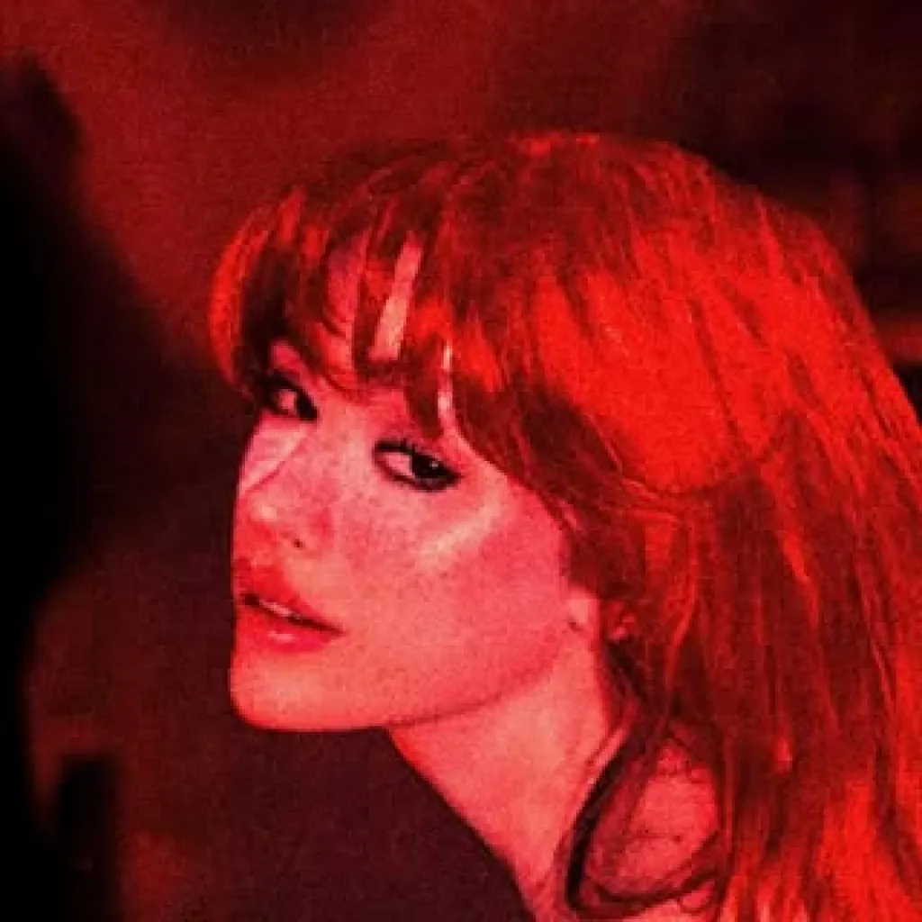 Asena Keskinci | Detaylı Biyografi - Negiyer