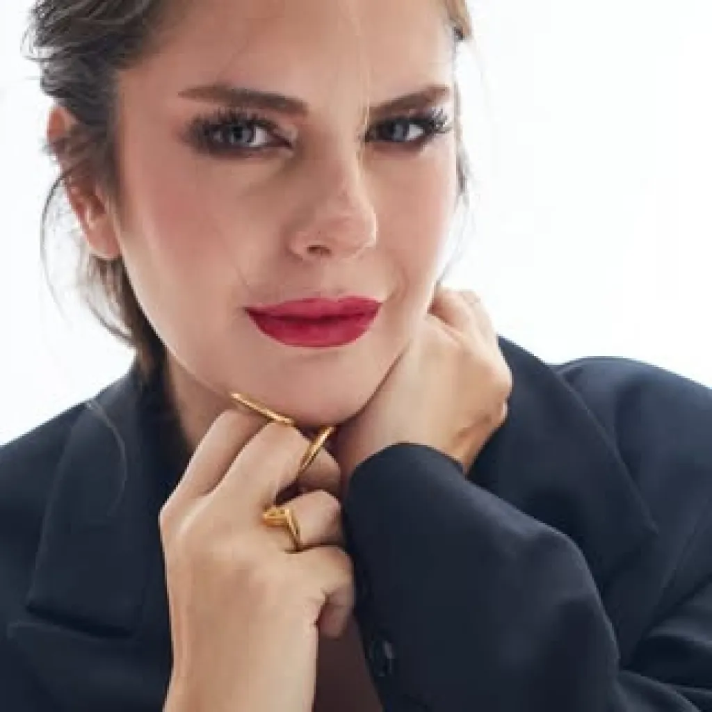 Ayça Erturan | Detaylı Biyografi - Negiyer